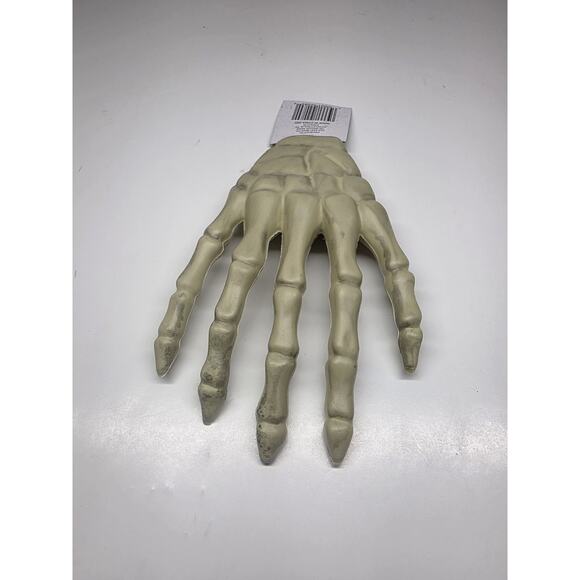 unbranded | Accents | Plastic Skeleton Hand Realistic Life Size Spooky ...